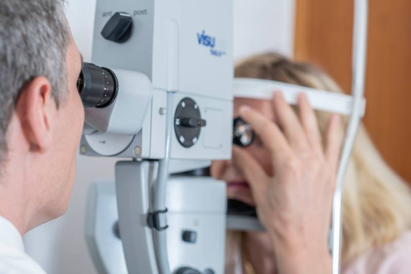 Augenlaser-Behandlung in Graz - Dr. Rainer Hesse